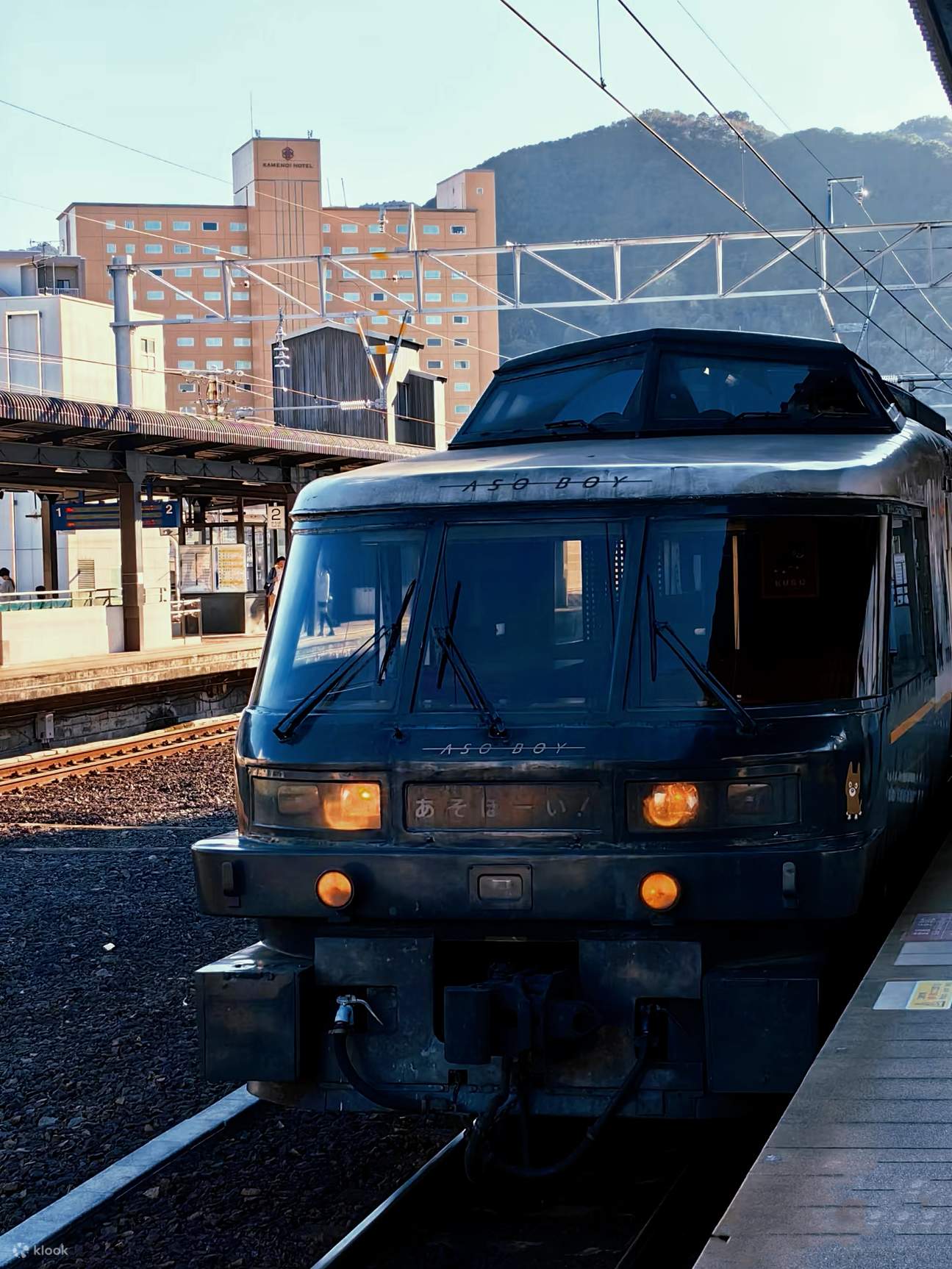 [ประสบการณ์รถไฟ Aso Boy/ประสบการณ์ล่องเรือทาคาชิโฮะ] หุบเขาทาคาชิโฮะ ...